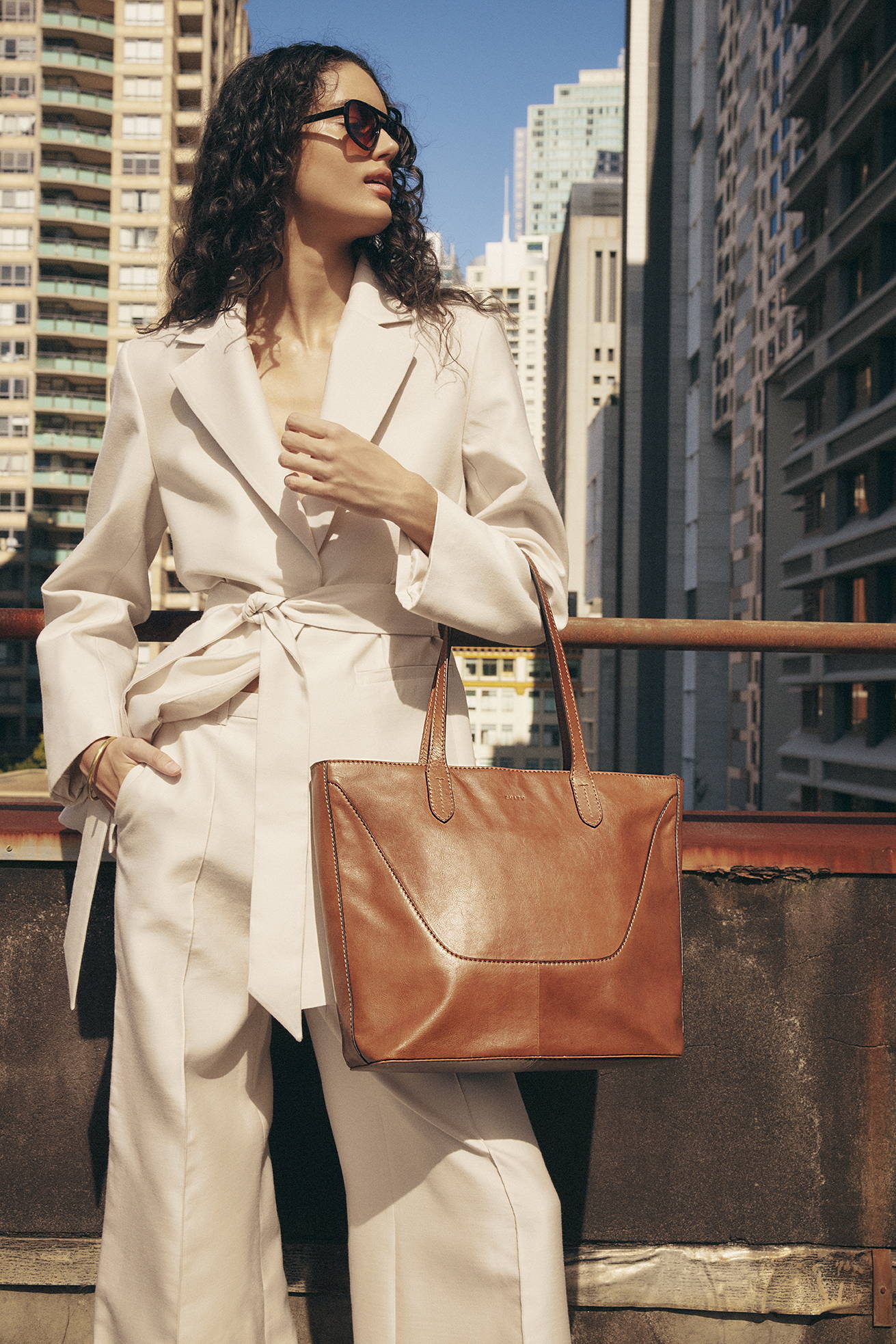 Highlighting the Beauty & Simplicity of Neutrals - Strand – Strandbags ...