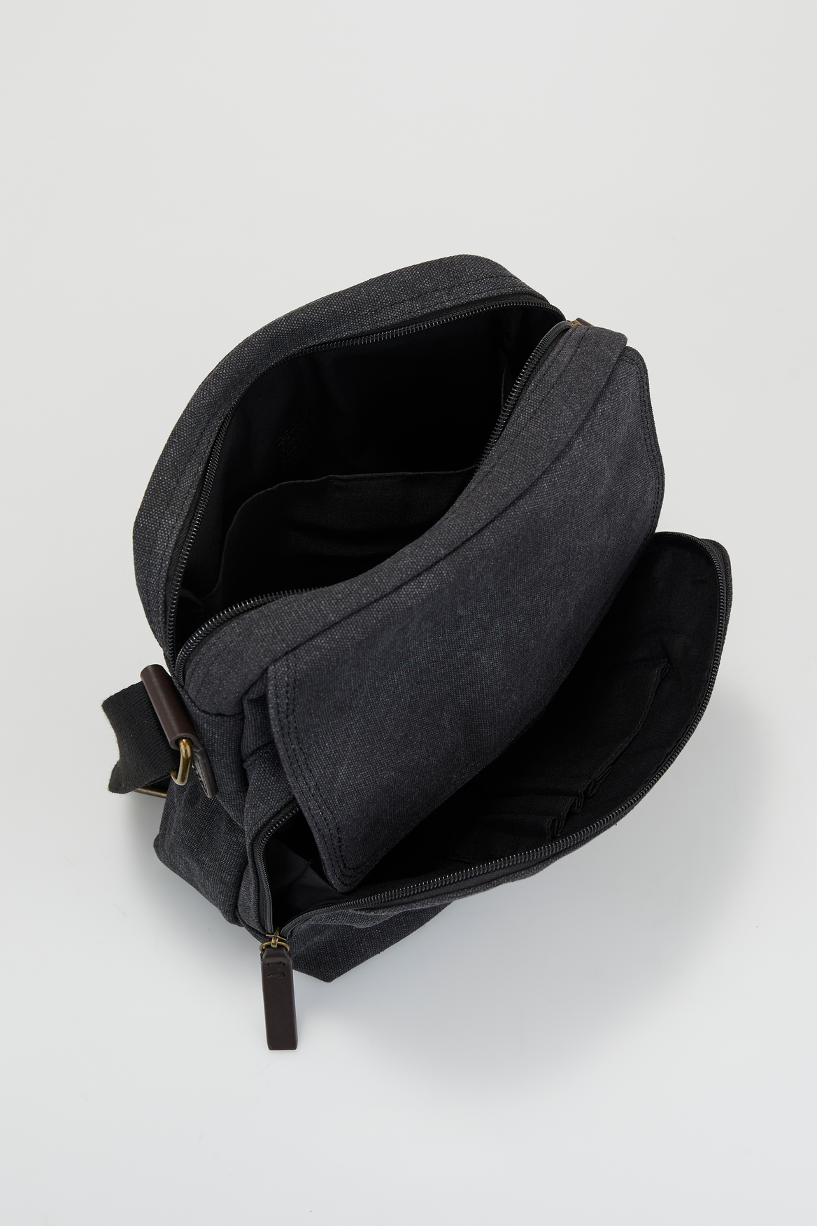 Colorado Blake Canvas/Lea Trim City Bag – Strandbags Australia