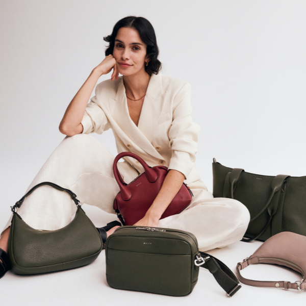 Evity Bags - Leather Handbags & more – Strandbags Australia